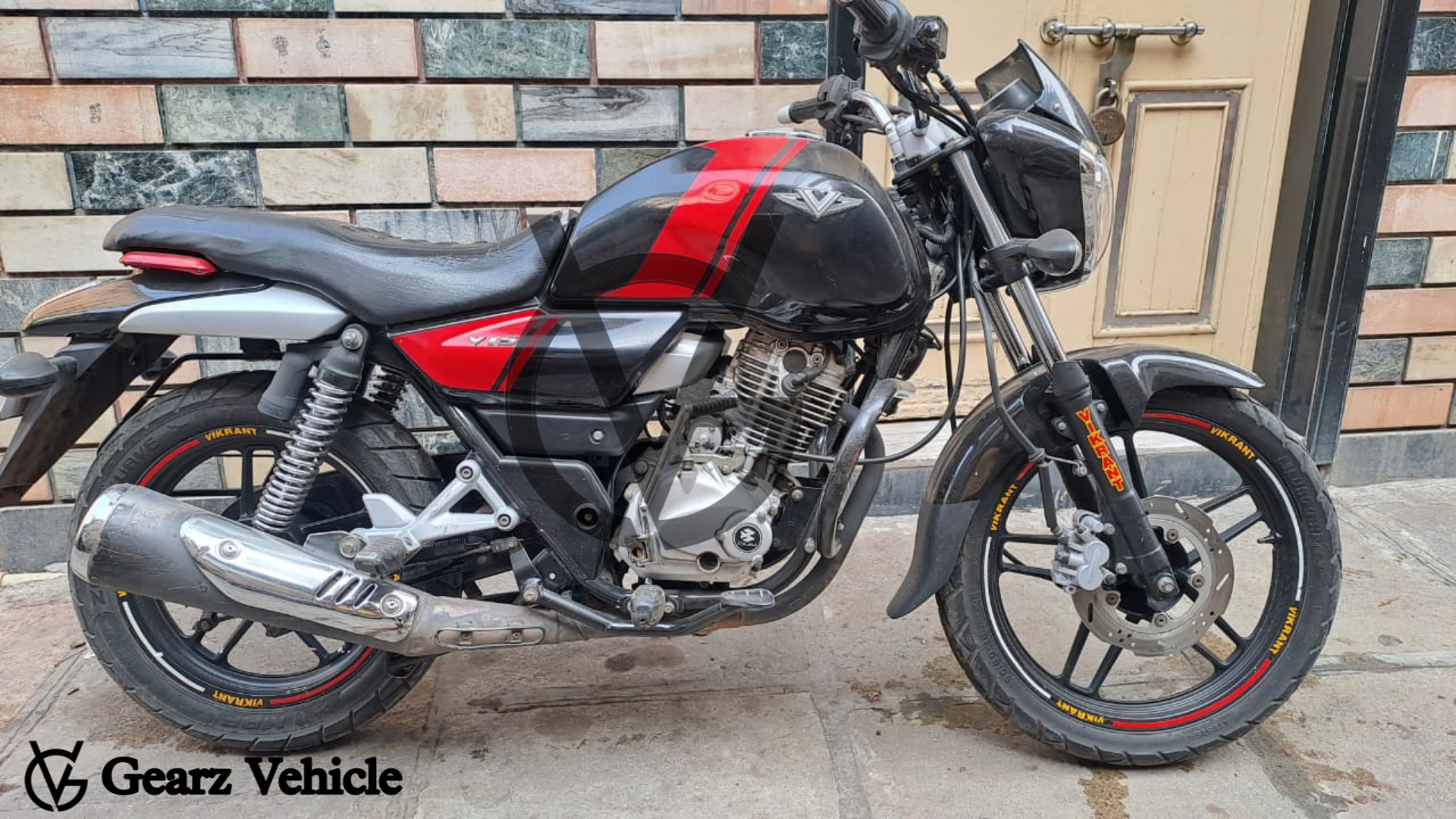 Bike on rent in Pune | Starting from ₹399/day | 30% Off | Gearz Vehicle